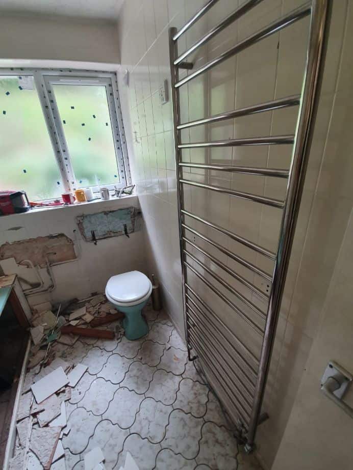 Complete Bathroom Renovation - Step By Step Gallery | helpfulplumber.co.uk