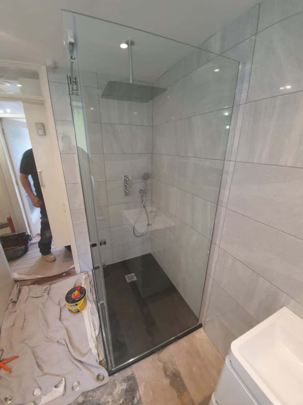 Complete Bathroom Renovation - Step By Step Gallery | helpfulplumber.co.uk