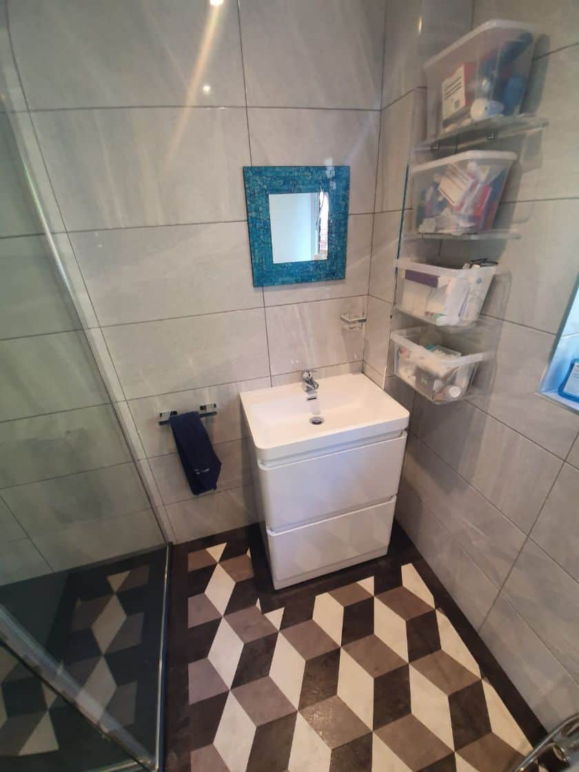 Complete Bathroom Renovation - Step By Step Gallery | helpfulplumber.co.uk